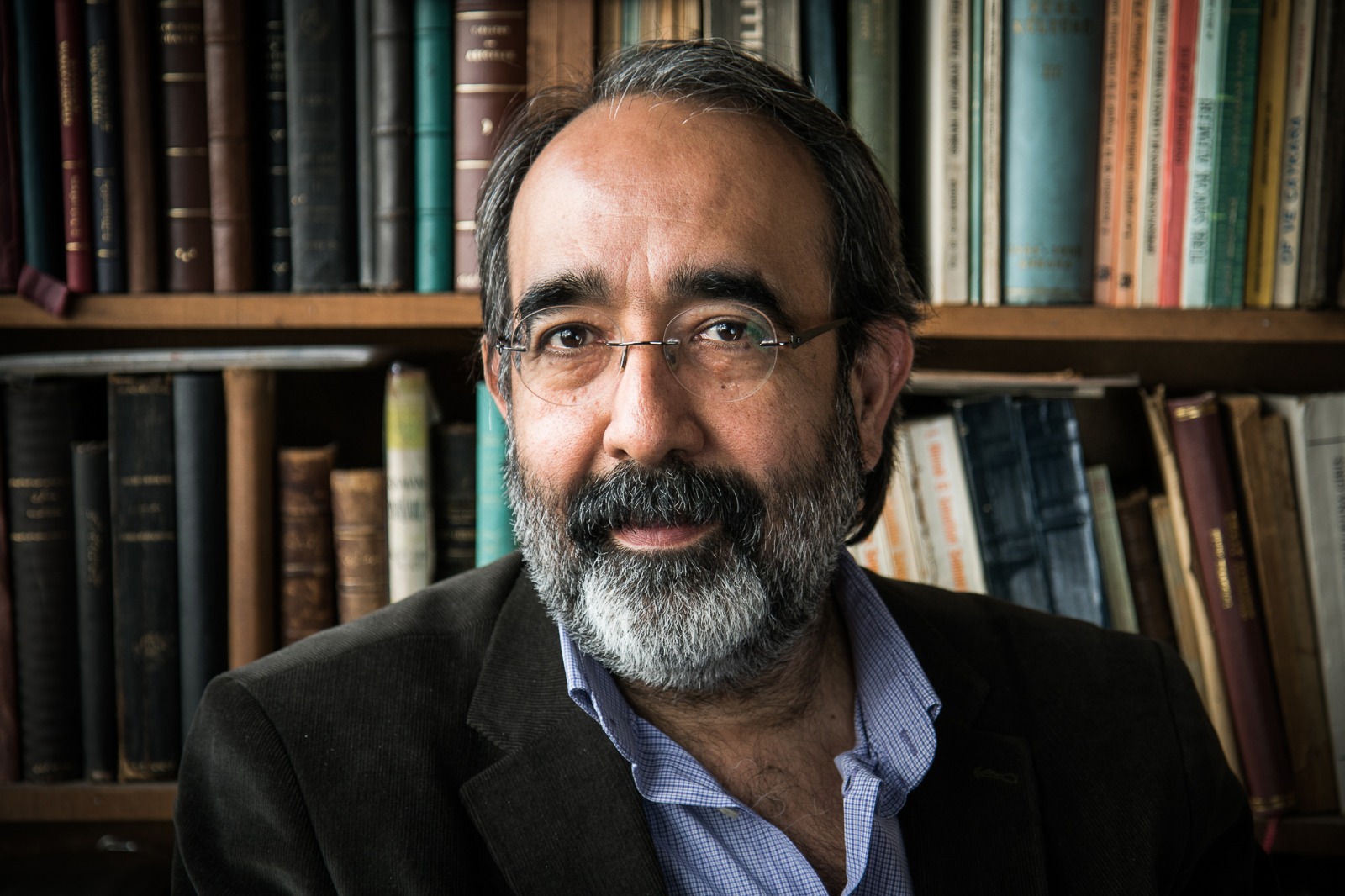 Behçet Çelik | Yazarlar Behçet Çelik | Yazarlar